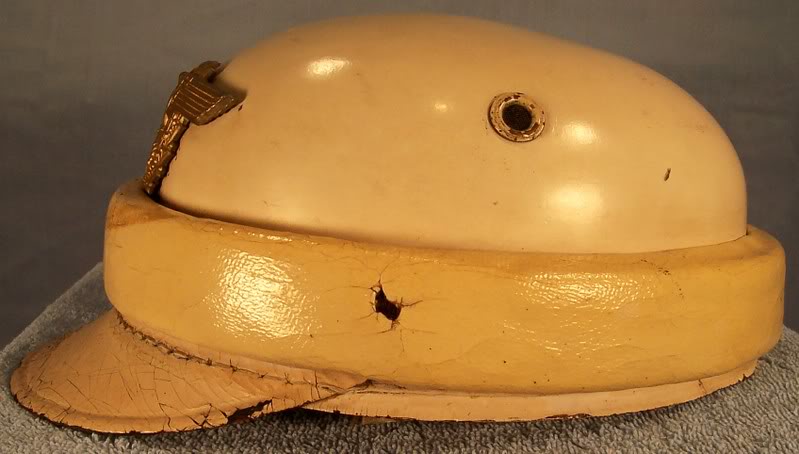 Motorcycle helmets – German Helmet Vault