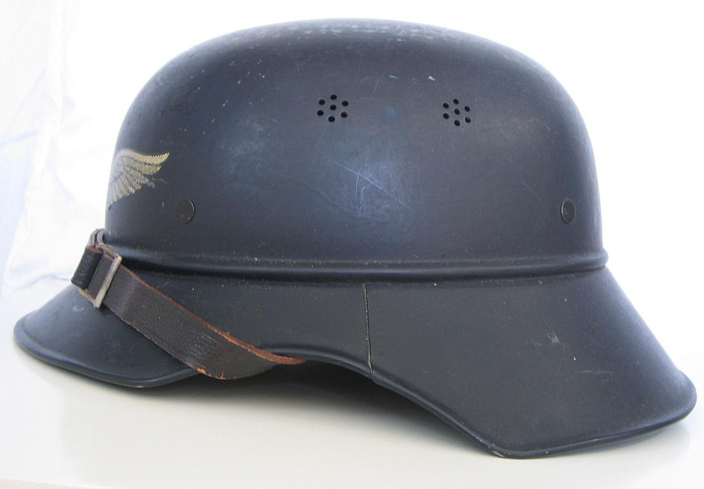 About Civic helmets – German Helmet Vault